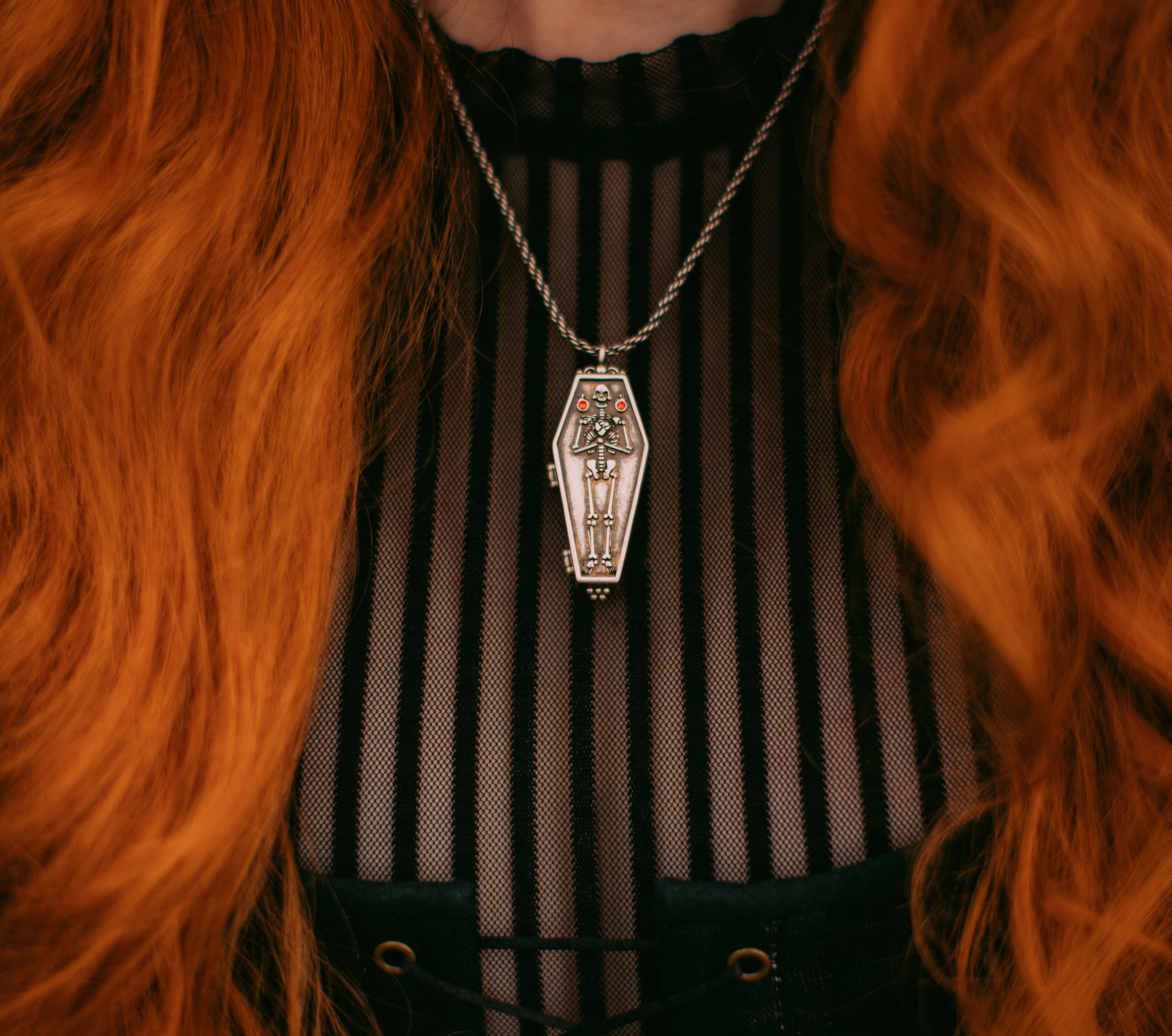 Victorian Mourning Locket – Strange and Unusual Trading Co.